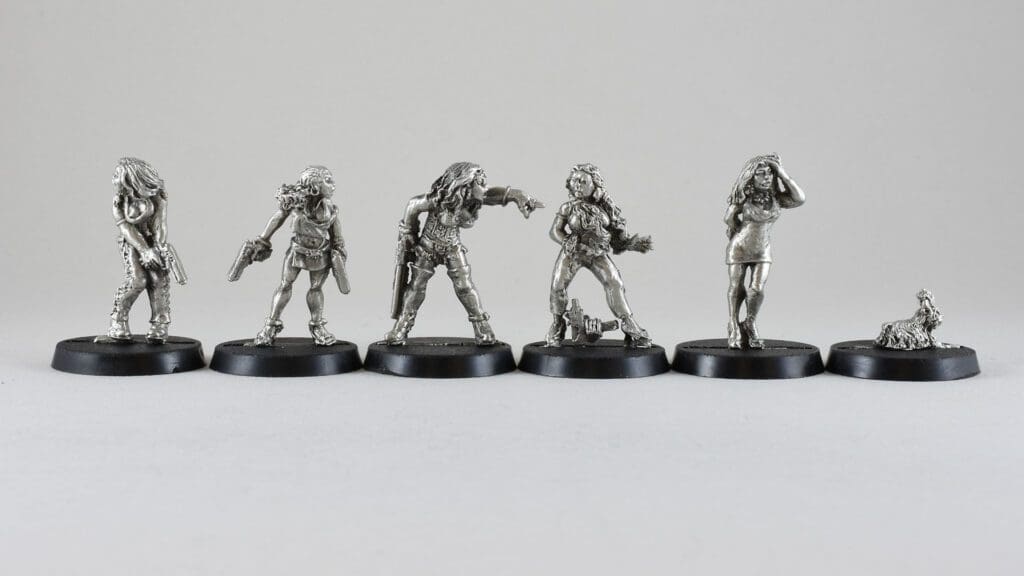 Hispanic Female Gang Members - BADGER GAMES